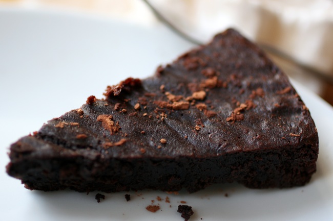Flourless Chocolate Cake Recipe - Radiant Life
